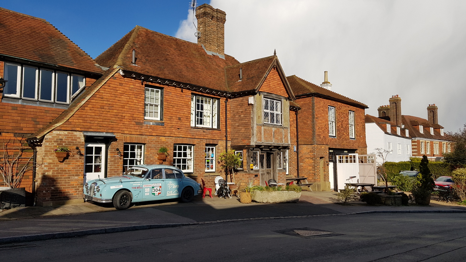 The Bell Inn, Ticehurst, Kent - Argentina Expats Forum